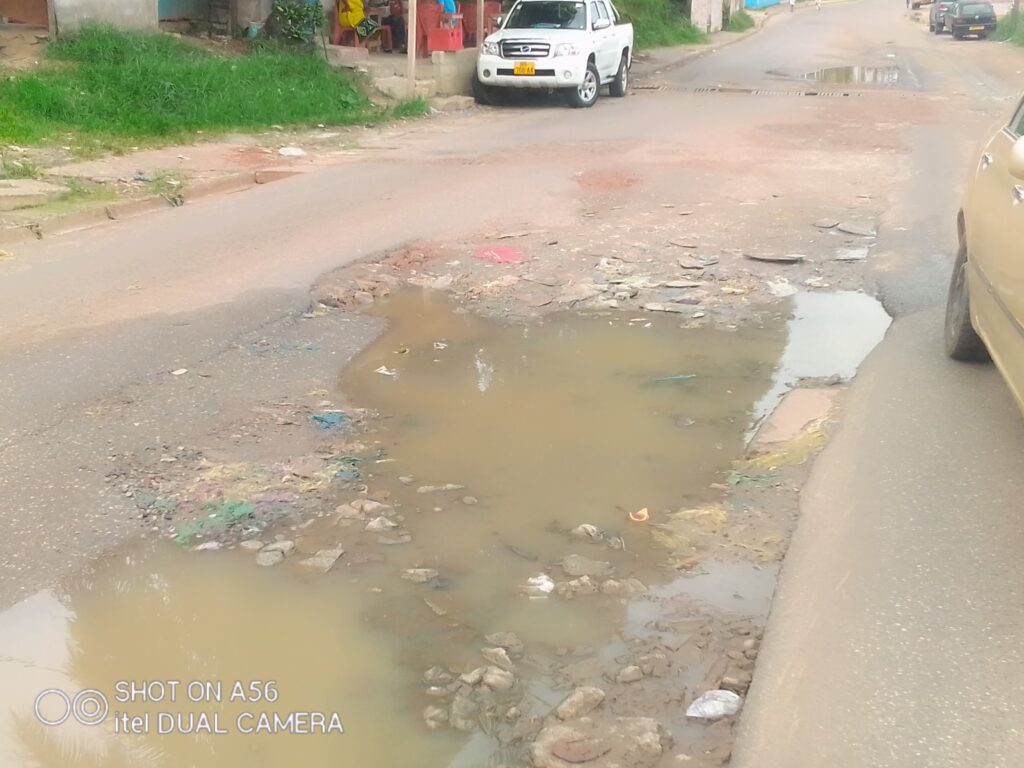 Gabon : Pourquoi nos routes sont en si mauvais état ? - 7 jours info