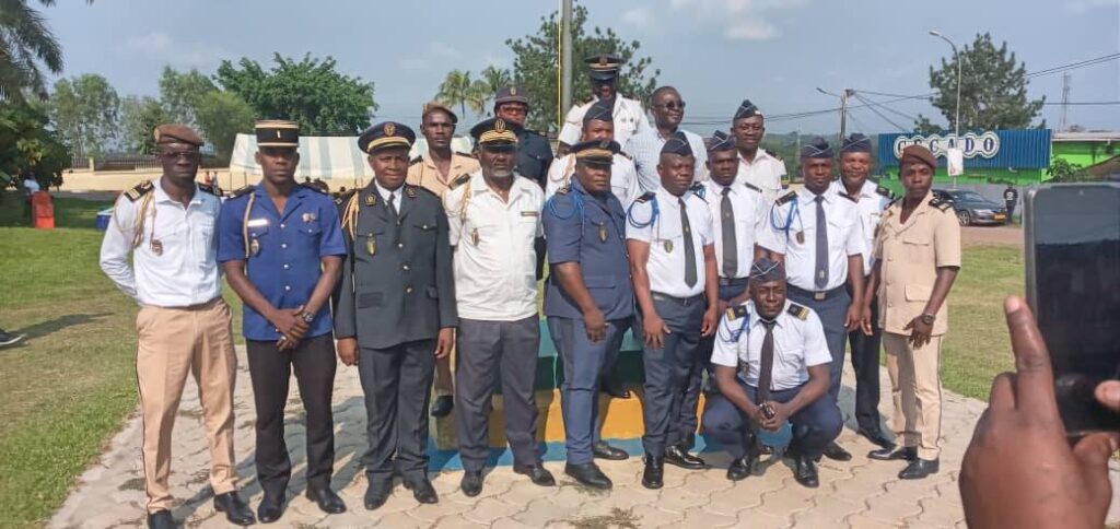 Gabon/Makokou/ Force de police nationale : Encore des galons pour 6 ...